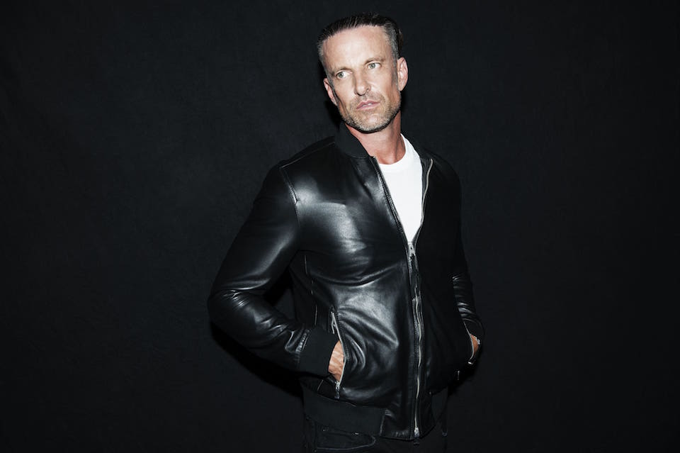 ダニエル・パウター、“Do You Want To Get Lucky”の日本語字幕付きミュージック・ビデオが公開 | NME Japan